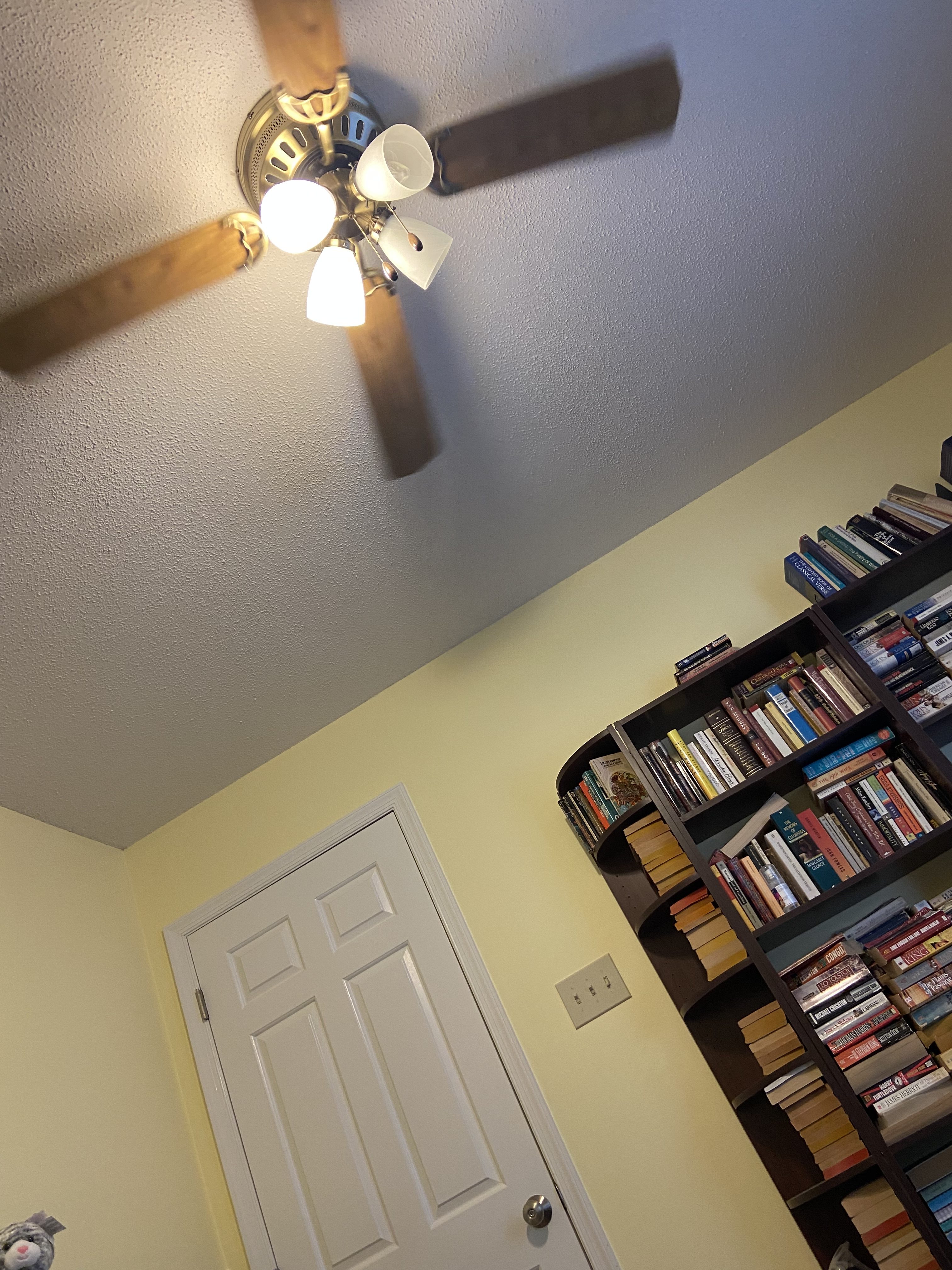 One room, photographed at a weird angle | Fraser Sherman's Blog